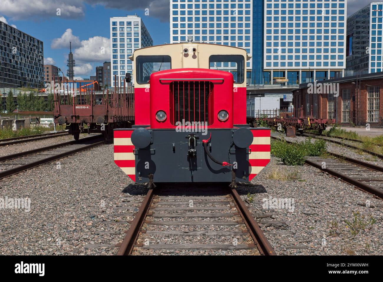 Old diesel railway locomotive hi-res stock photography and images - Alamy