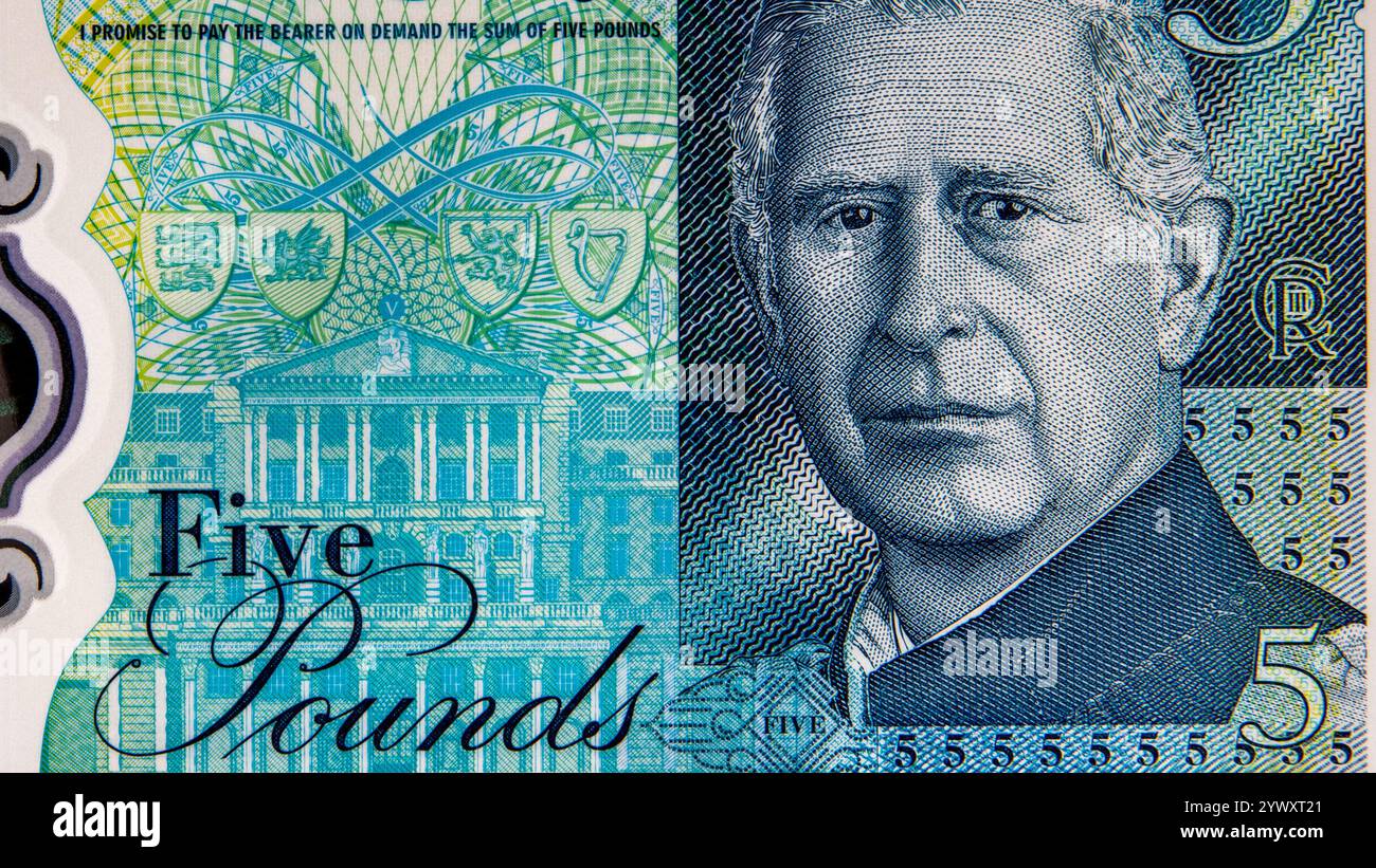 King charles five pound note hi-res stock photography and images - Alamy