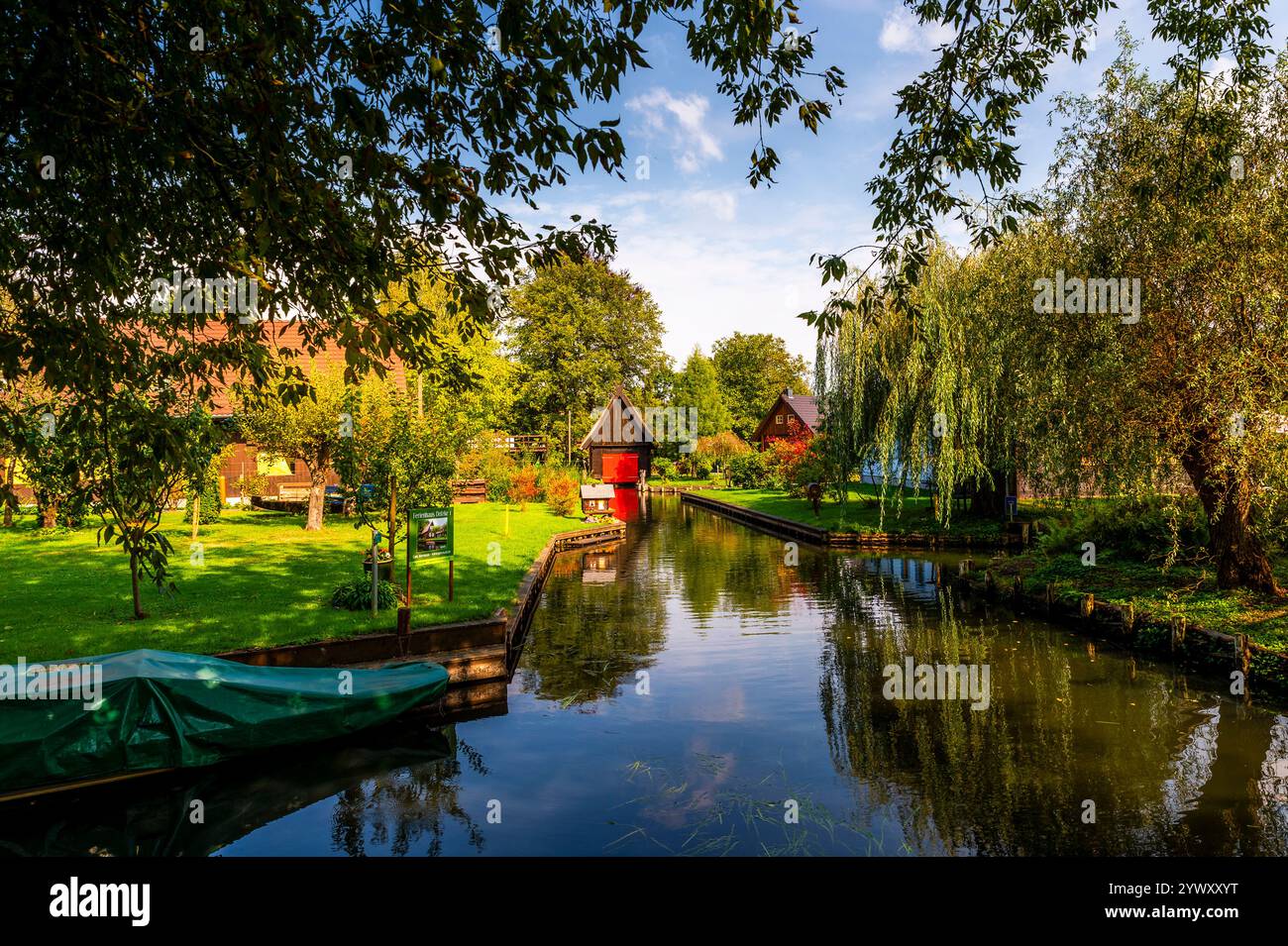 Flow Towards The End Of The Village, River Spree, Lehde, Brandenburg ...