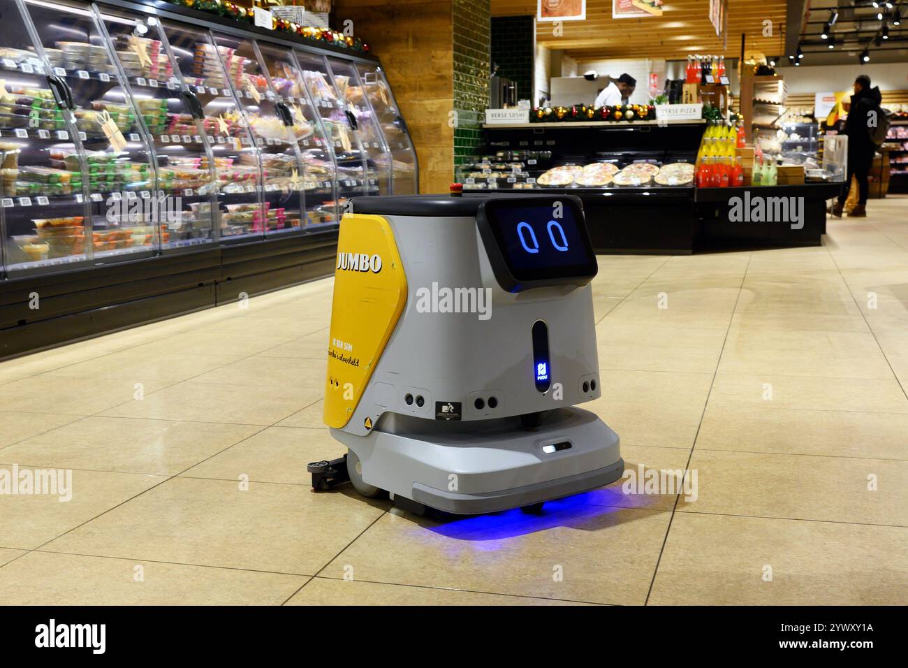 Schoonmaakrobot hi-res stock photography and images - Alamy