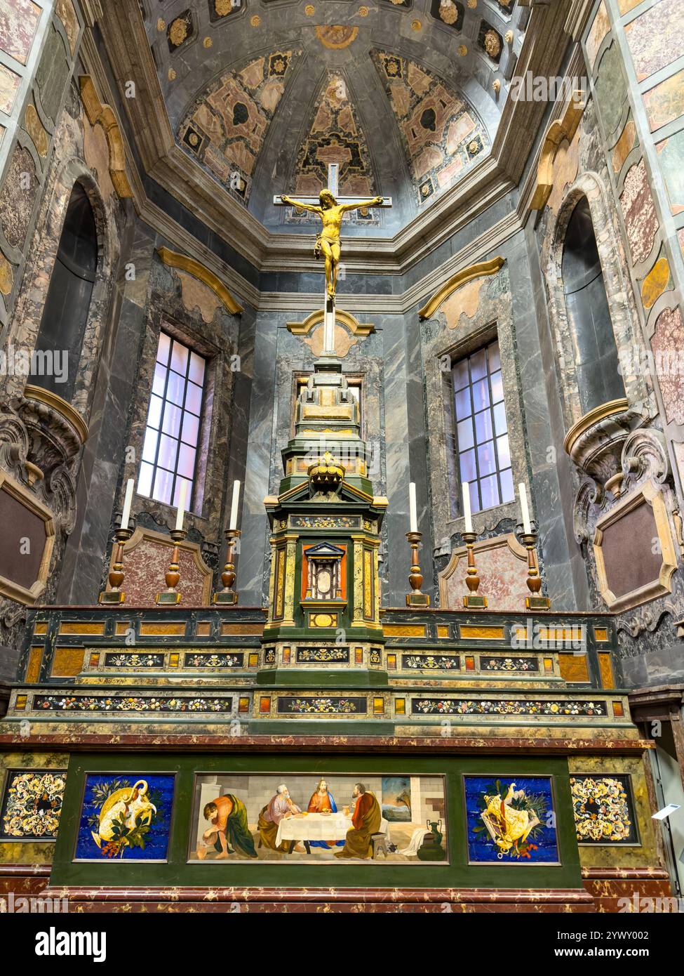 The altar in the Chapel of the Princes in the Medici Chapel Museum in ...