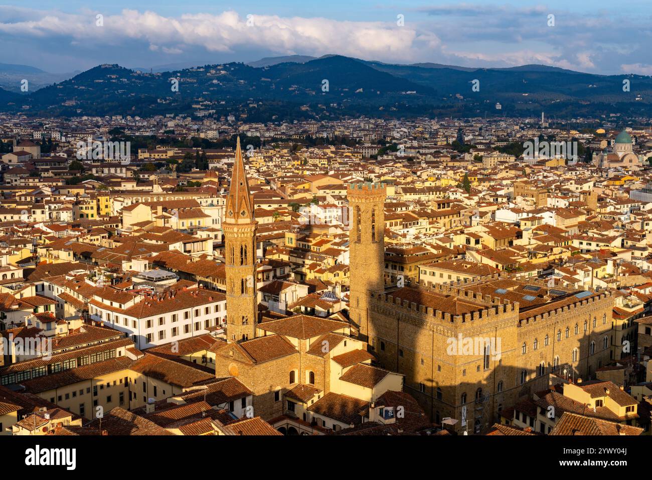 View of the towers of the Badia Fiorentina & Palazzo del Bargello seen ...