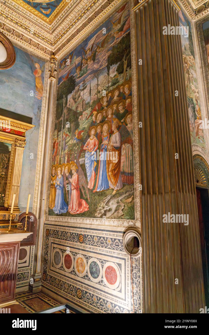 Fresco of angels in adoration in the apse of the Magi Chapel in the ...