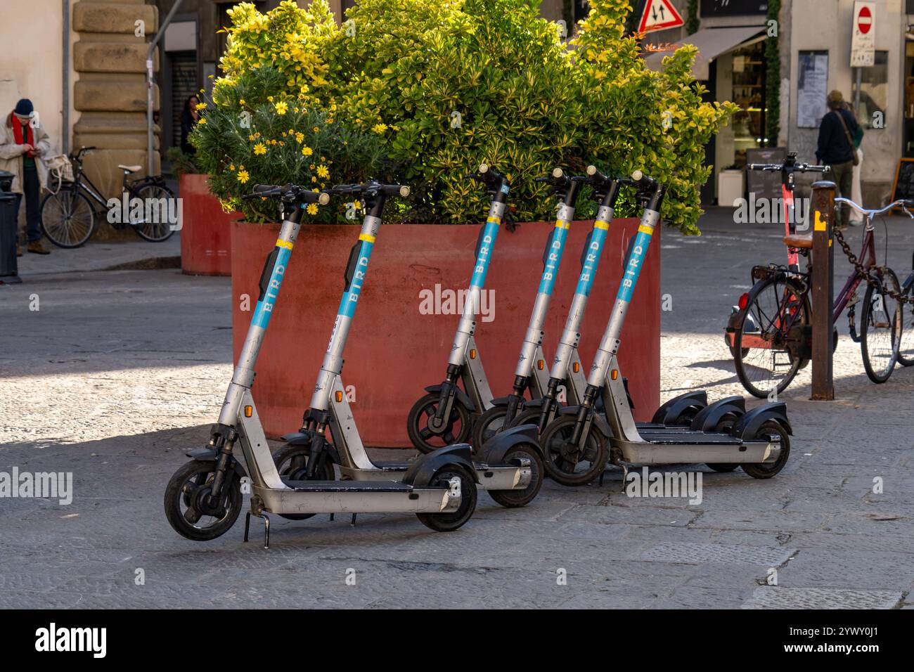 Non rentable hi-res stock photography and images - Alamy