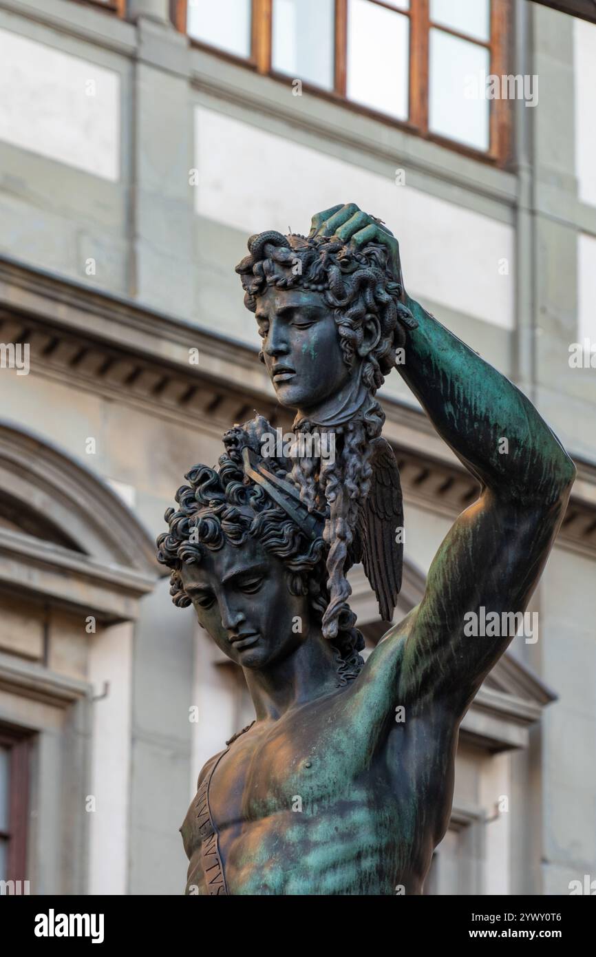 Perseus with the Head of Medusa by Benvenuto Cellini in the Piazza ...