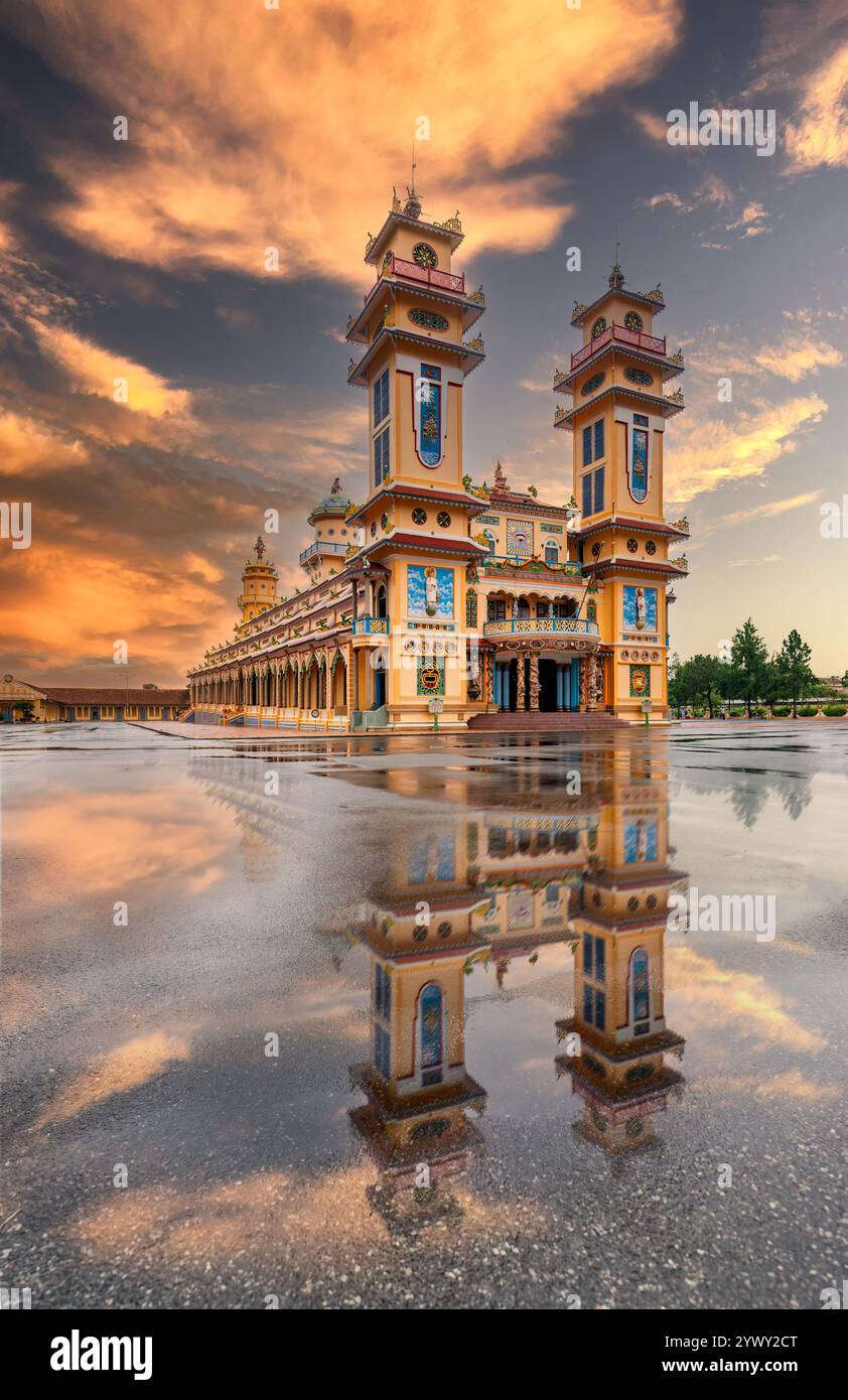The Tay Ninh Holy See, also known as the Great Divine Temple or the Cao ...