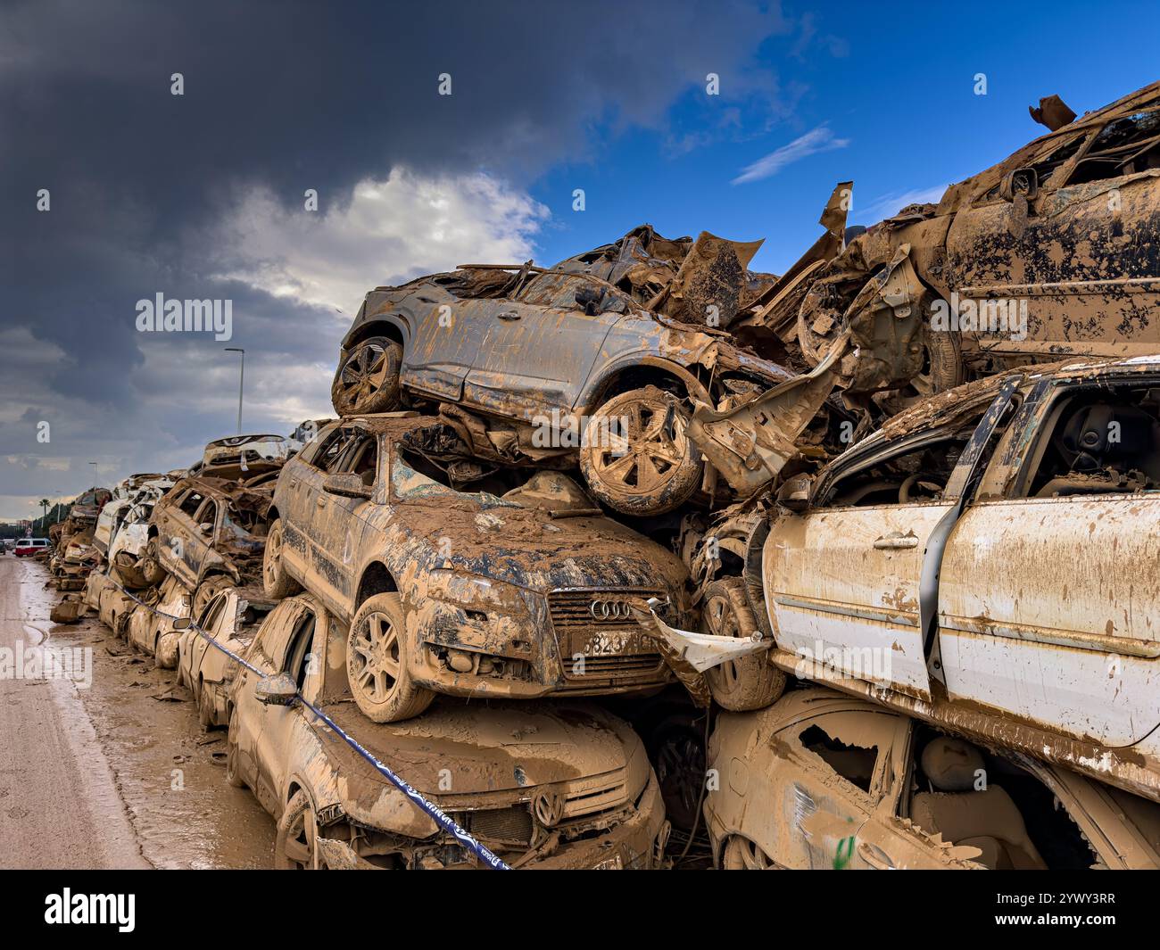 Valencia floods 2024 flooding hi-res stock photography and images - Alamy