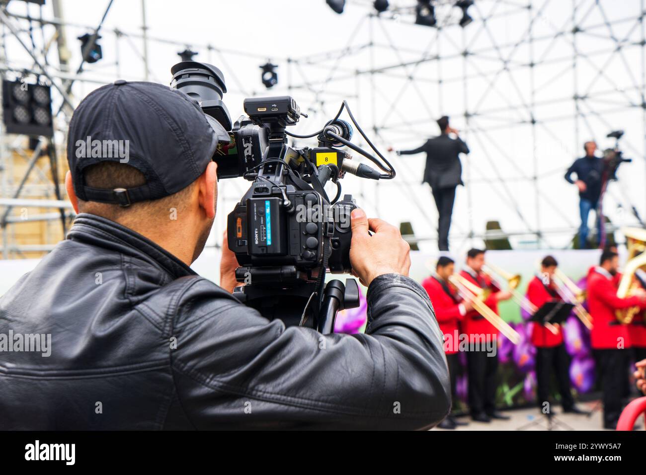 Close up shooting man making hi-res stock photography and images - Alamy