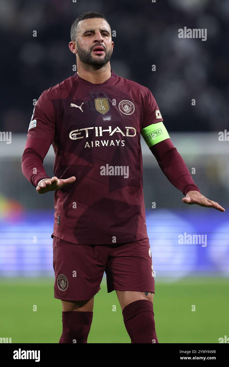 Kyle walker manchester city 2025 hi-res stock photography and images ...