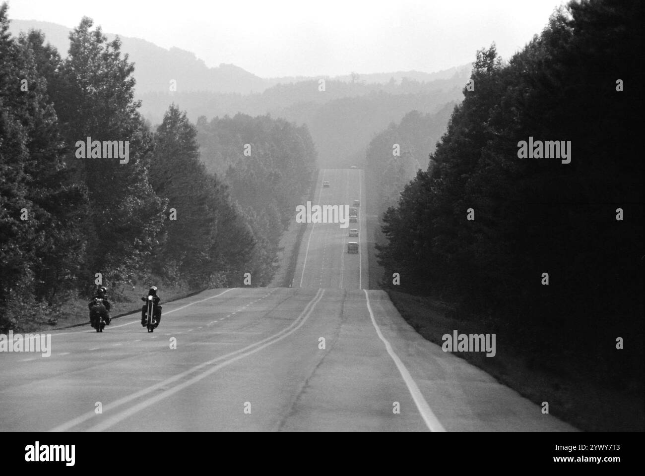 Country road in usa Black and White Stock Photos & Images - Alamy