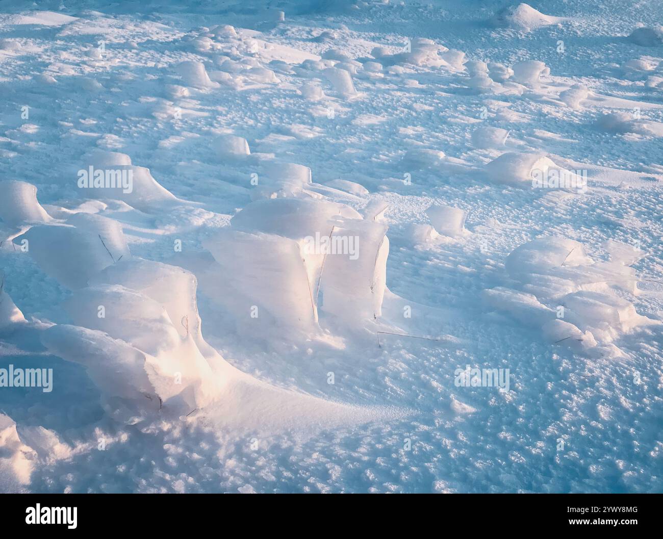 Frozen snowy landscape with beautiful ice patterns, texture and ...