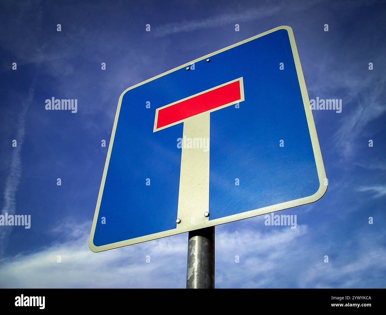 Traffic sign dead end symbol hi-res stock photography and images - Alamy