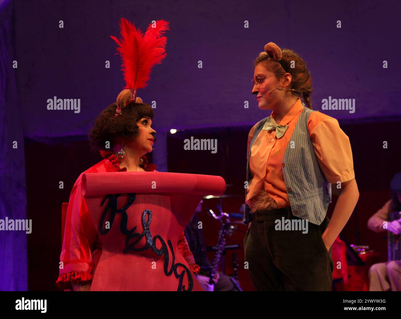 London, UK. Debbie Chazen and Frankie Thompson in the Jewish fairy tale ...