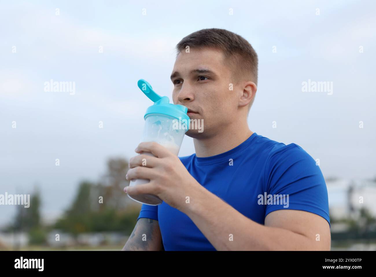 Guy drinking shake hi-res stock photography and images - Alamy