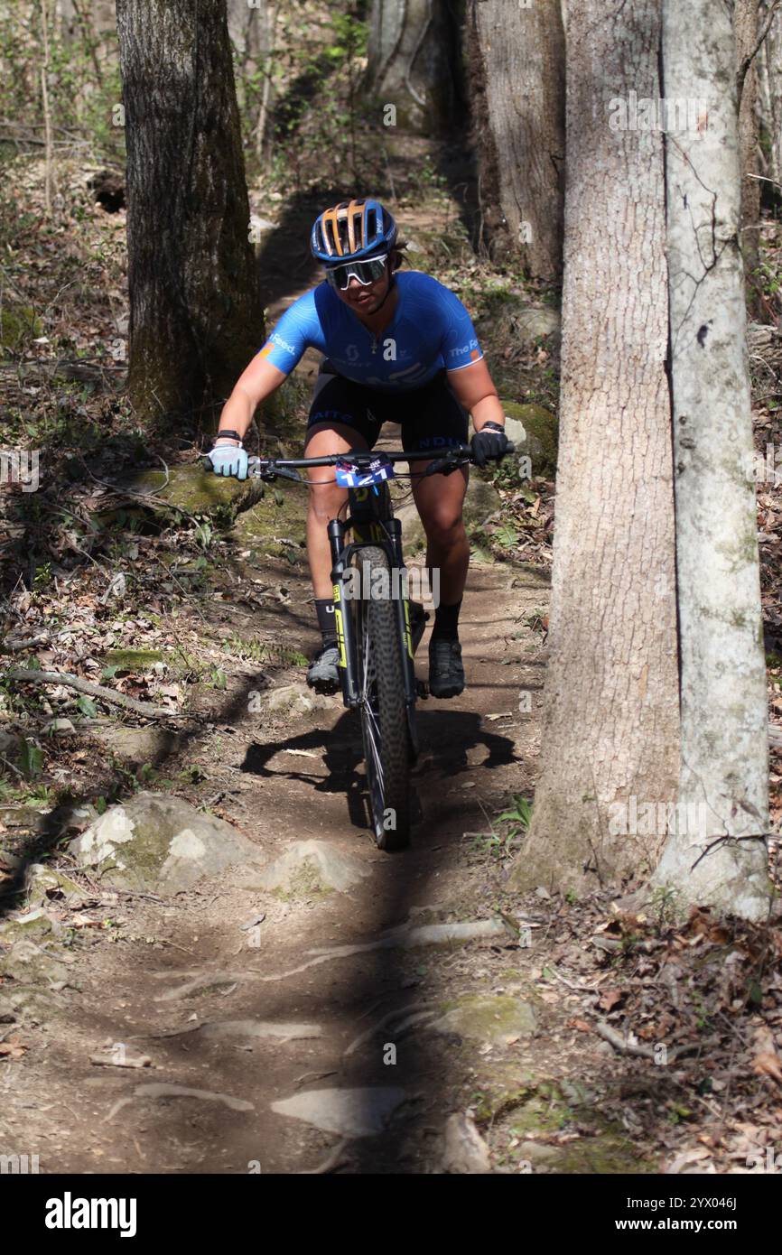 Cross Country Trail Race/XCO Race in the woods of WindRock Bicycle Park ...
