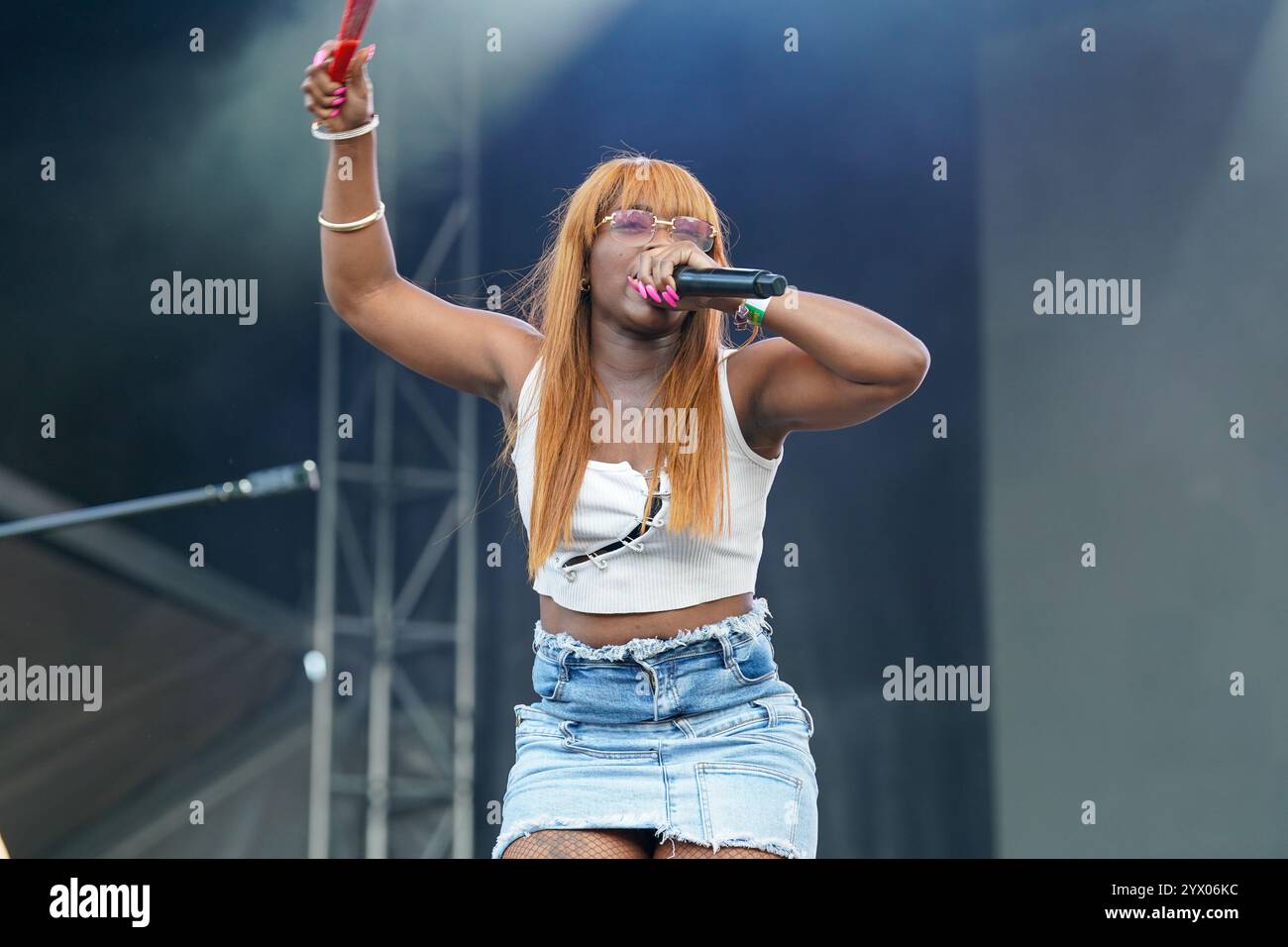 Crime mob hi-res stock photography and images - Alamy
