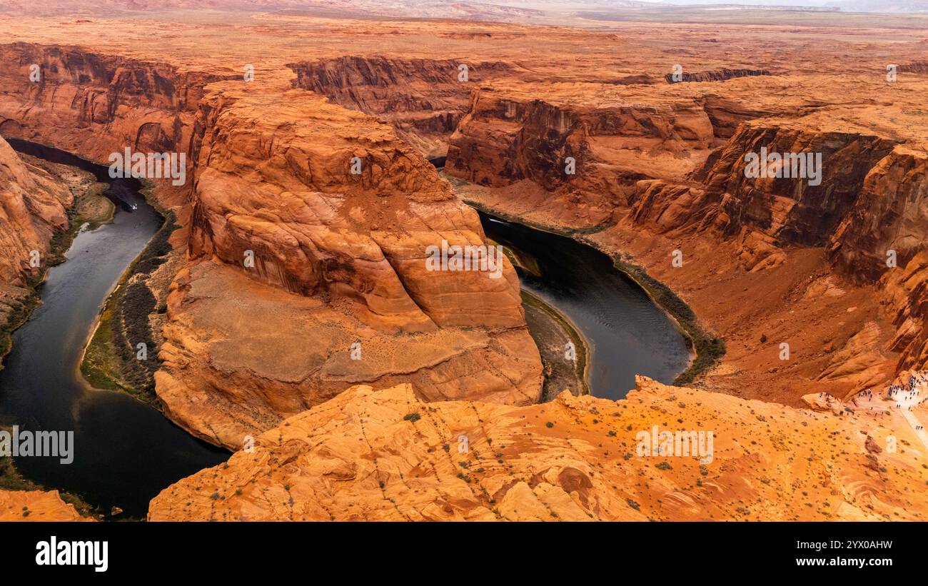 Aerial photograph of Horseshoe Bend, Glen Canyon National Recreation ...