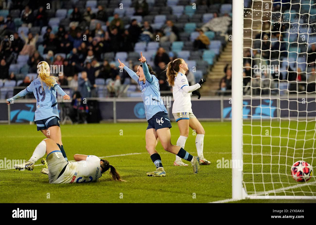 Manchester City's Lily Murphy (centre left) celebrates after scoring ...