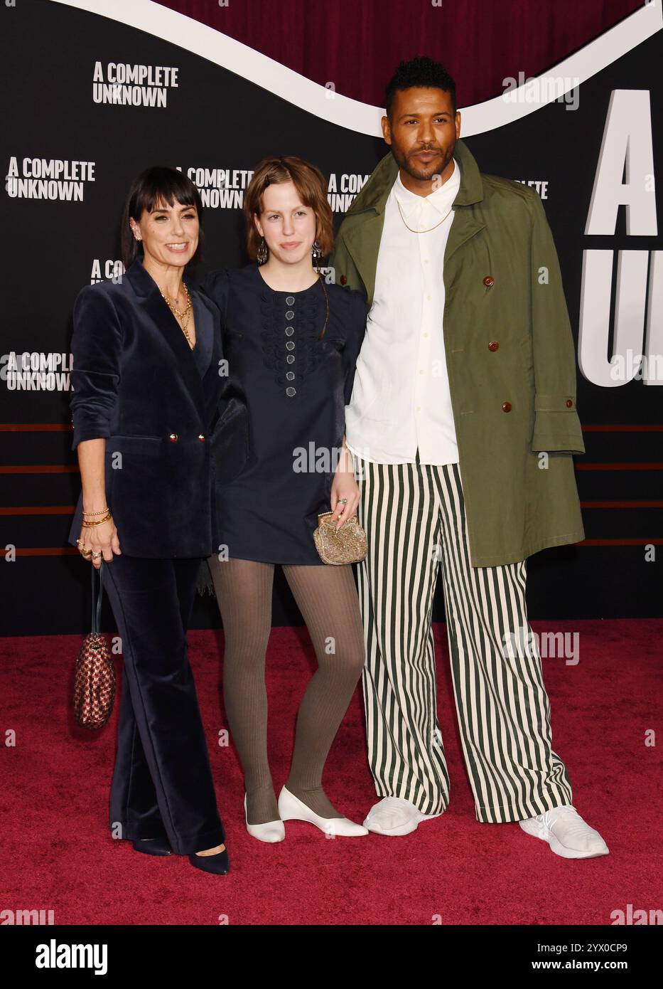 HOLLYWOOD, CALIFORNIA - DECEMBER 10: (L-R) Constance Zimmer and Jeffrey ...