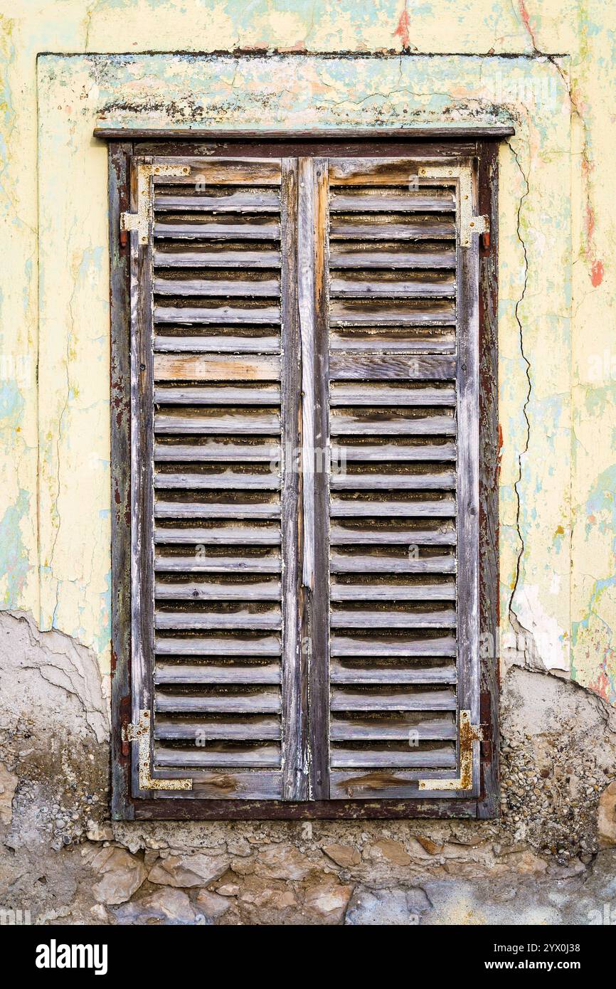 Old rotting wooden window on the crumbling wall Stock Photo - Alamy