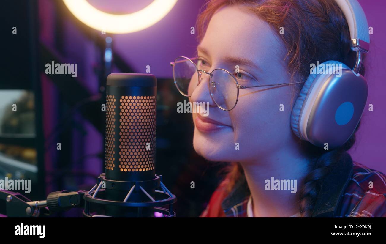 Cyber sport gamer teen girl female player radio host streamer ...