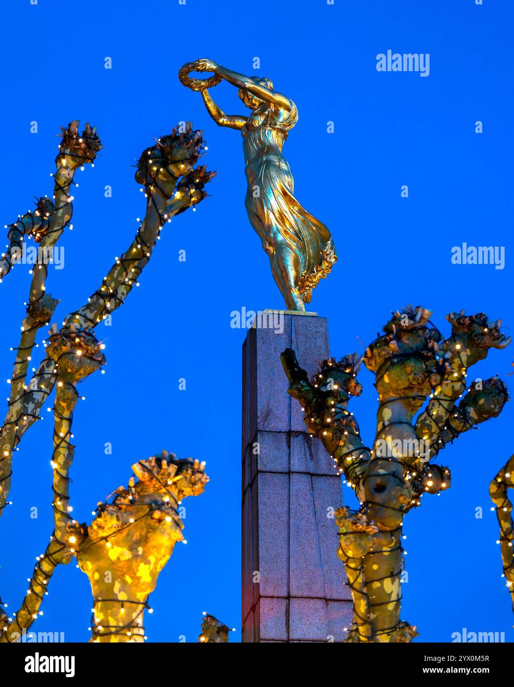 The Gëlle Fra (Golden Lady) war memorial at Place de la Constitution in ...