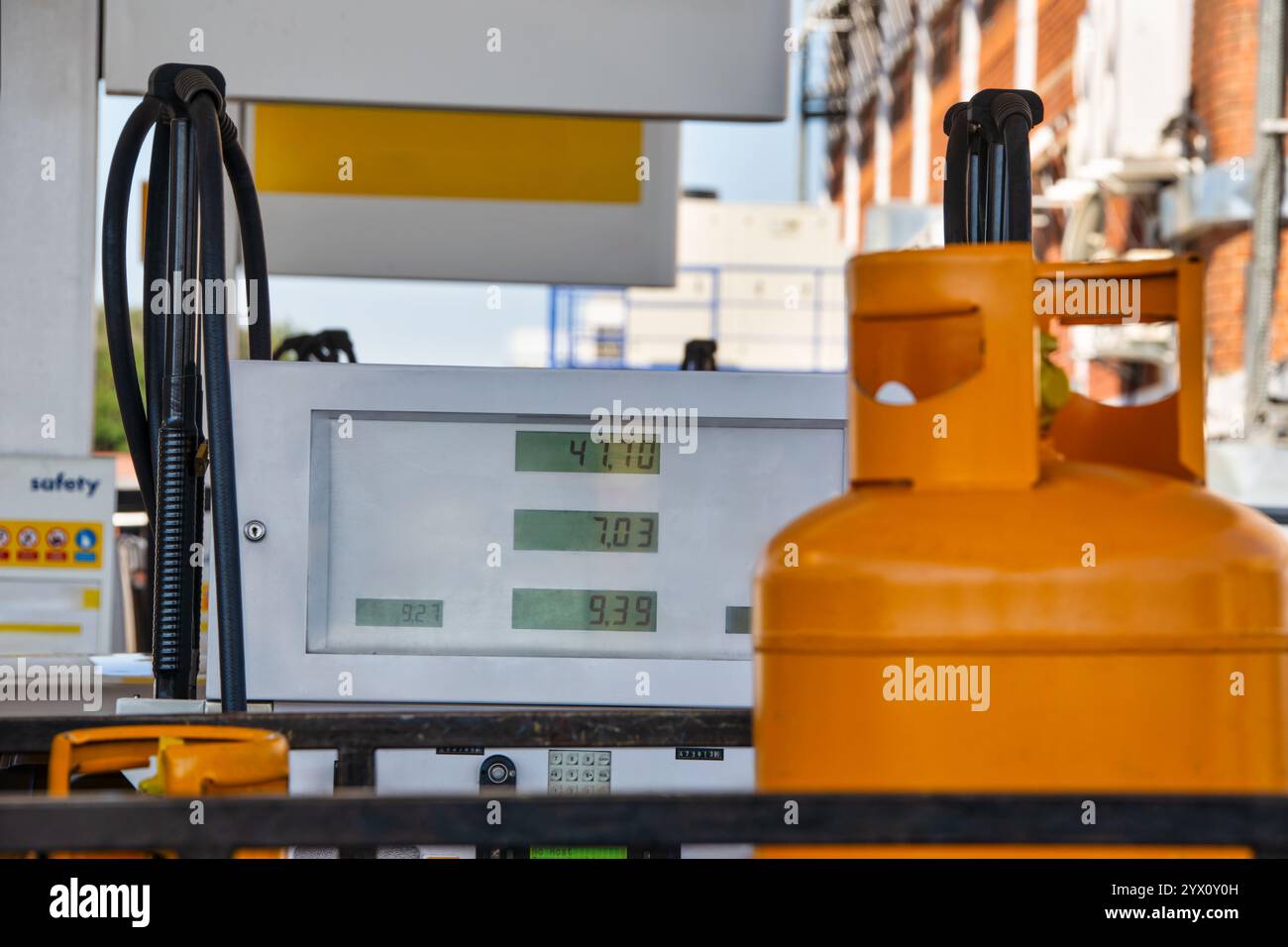 liquified gas bottles, Liquefied Gas Cylinder, at a gas petrol station ...