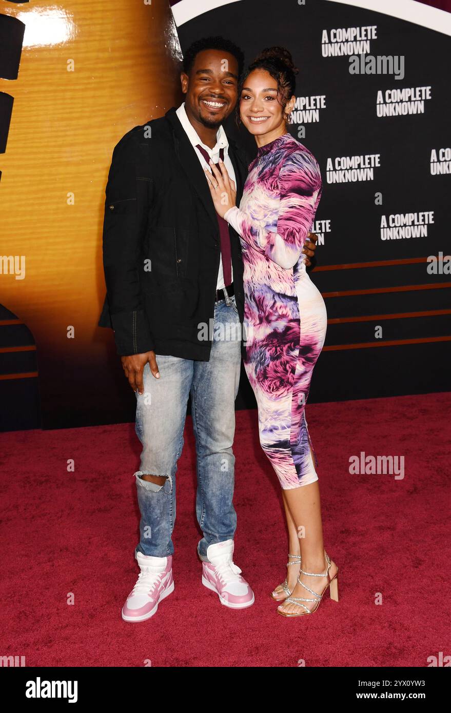 HOLLYWOOD, CALIFORNIA - DECEMBER 10: (L-R) Dexter Darden and Briah ...