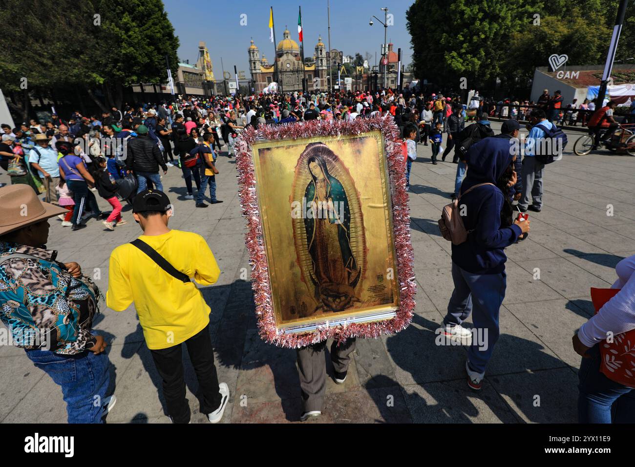 Mexico City, Mexico. 12th Dec, 2024. Hundreds of faithful attend the ...