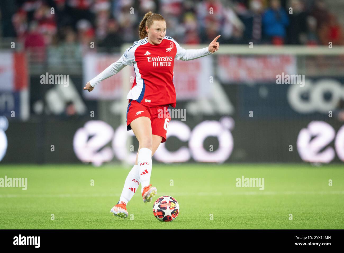Oslo, Norway. 12th Dec, 2024. Katie Reid (62) of Arsenal seen during ...