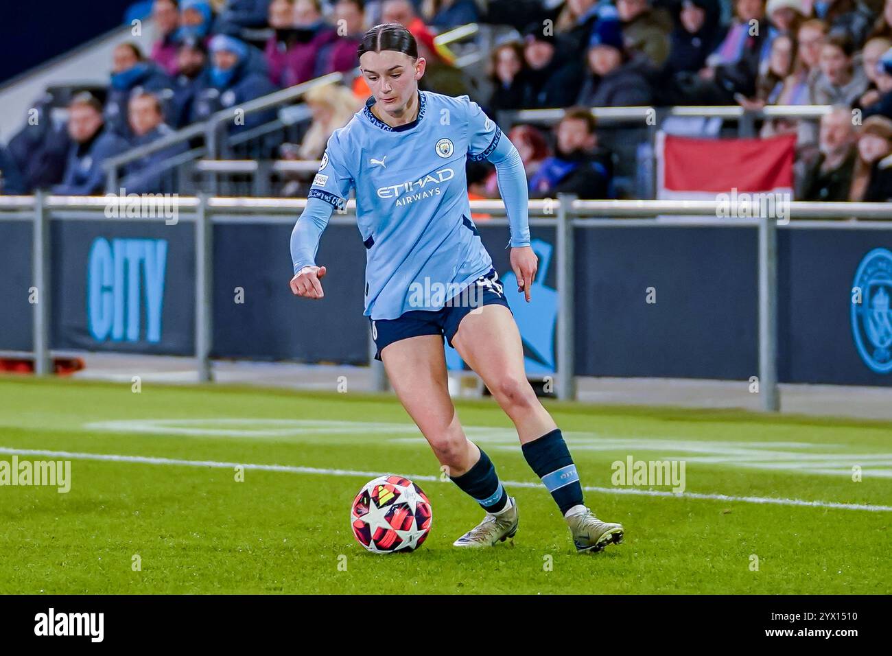 Sporting v man city uefa champions league hi-res stock photography and ...