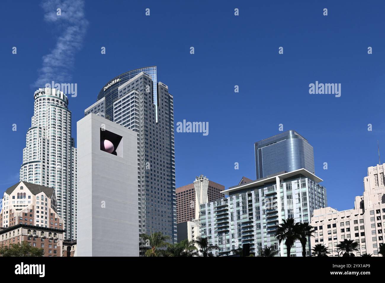 LOS ANGELES, CALIFORNIA - 2 DEC 2024: Los Angeles Skyline seen from ...