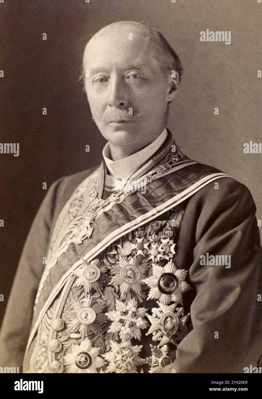 Count Paul von Hatzfeldt-Wildenburg Stock Photo - Alamy