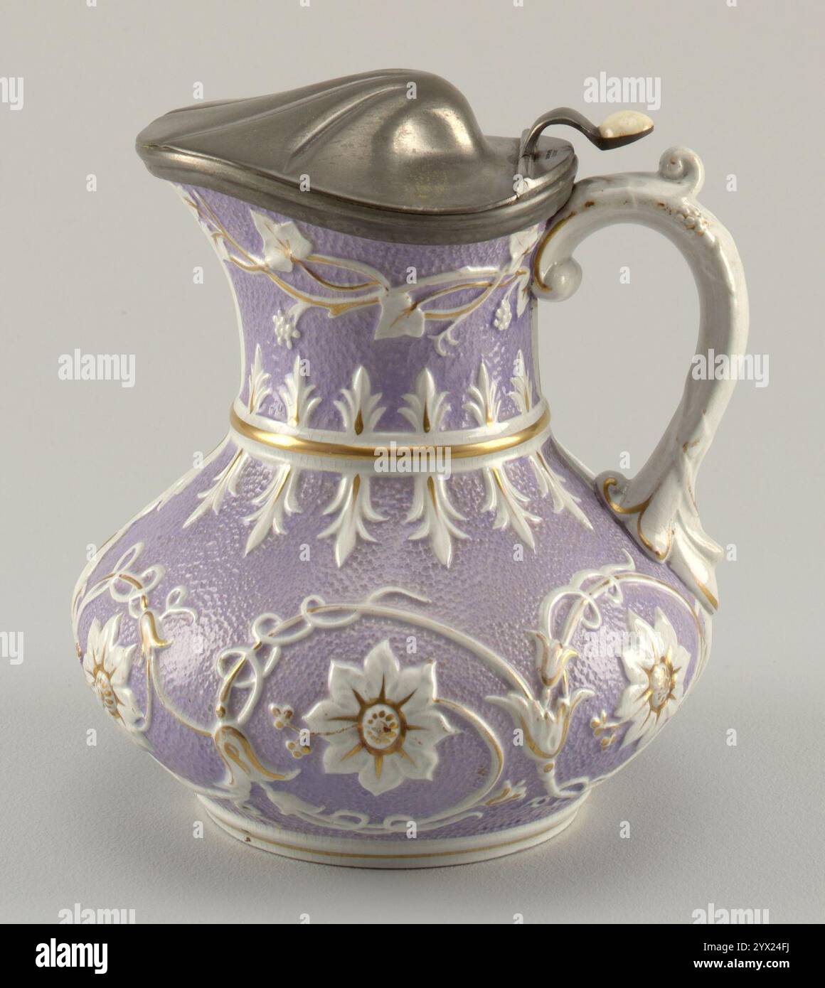Covered pitcher hi-res stock photography and images - Alamy