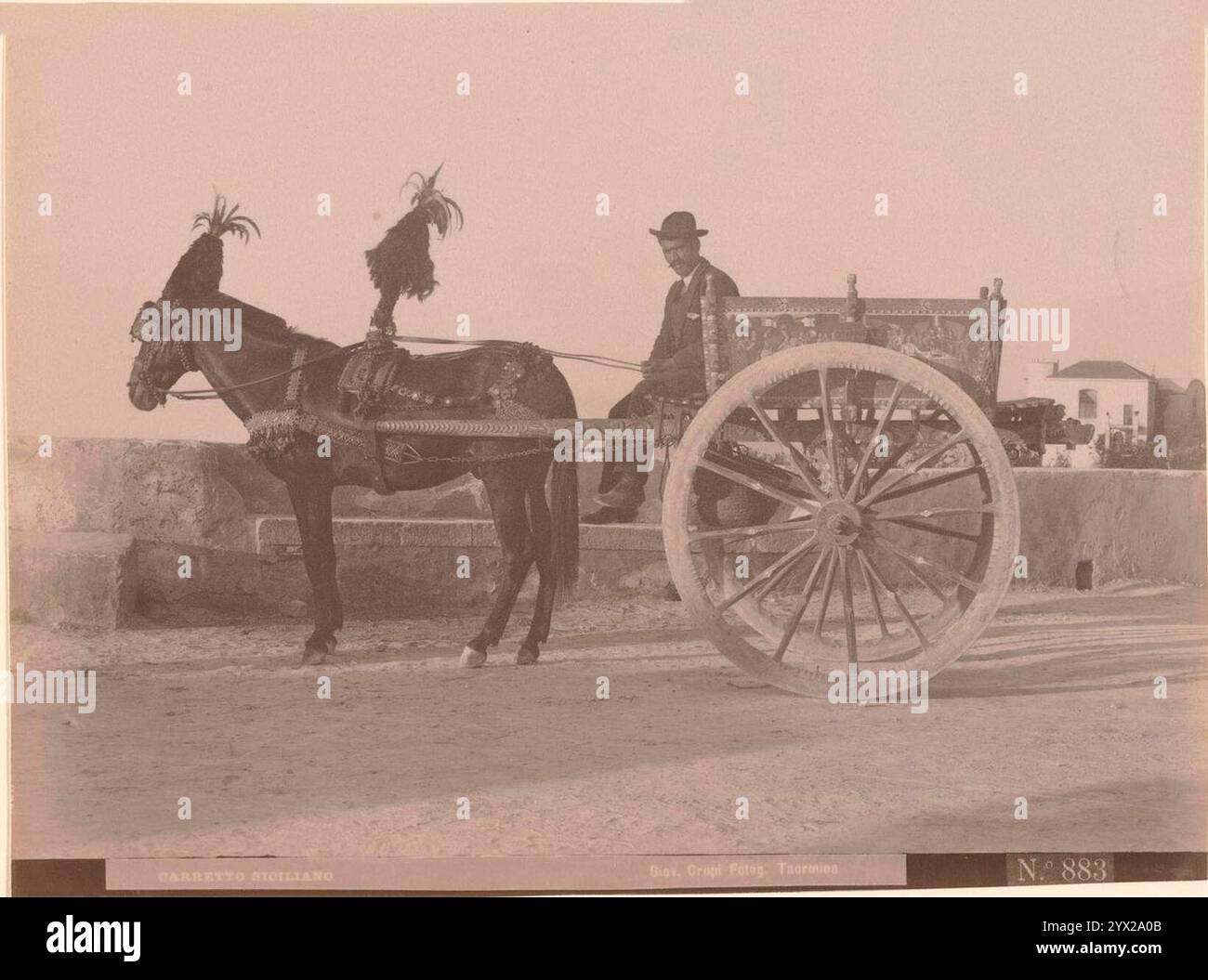 Crupi, Giovanni (1849-1925) - n. 0883 - Carretto siciliano Stock Photo ...