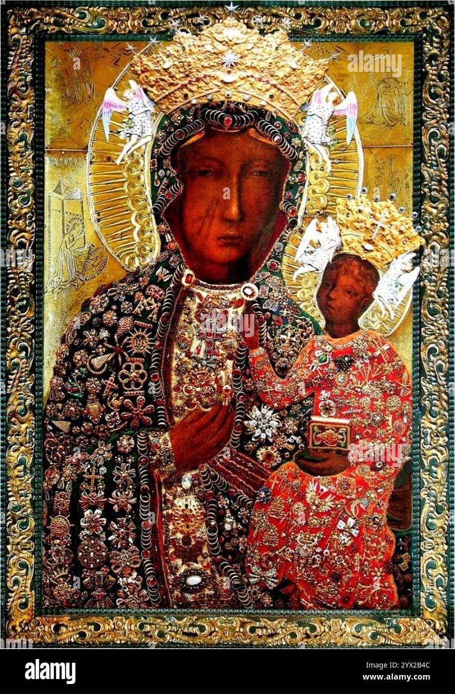 Cudowny Obraz Matki Bożej Jasnogórskiej w sukience rubinowej i koronami ...