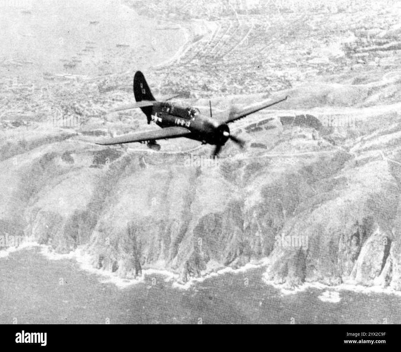 Curtiss SB2C-5 Helldiver of VB-18 flight over Valparaiso, Chile, in late 1946 Stock Photo - Alamy