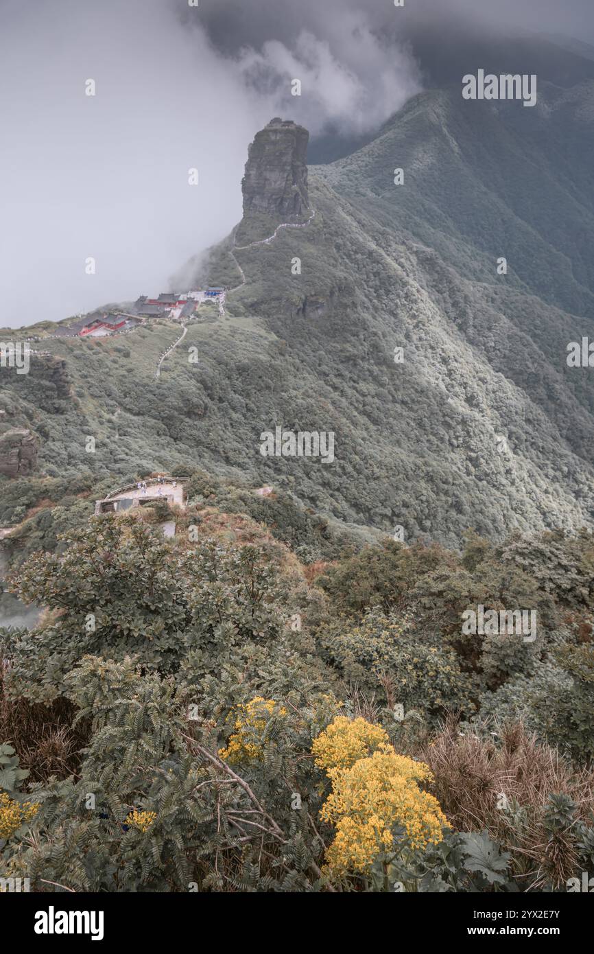Fanjingshan, Mount Fanjing Nature Reserve - Sacred Mountain of Chinese ...