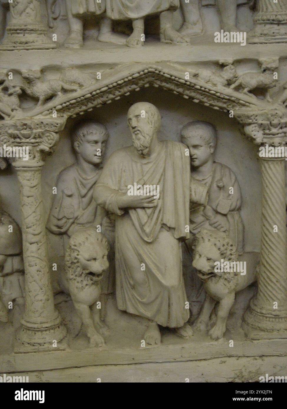 Daniel in the Lions' Den, Sarcophagus of Junius Bassus Stock Photo - Alamy