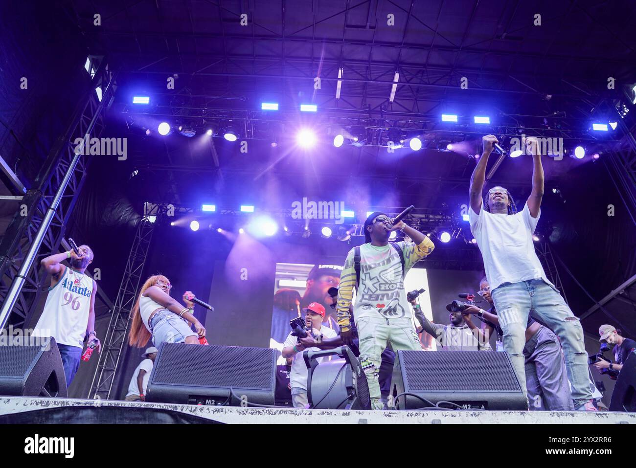 Crime mob rap hi-res stock photography and images - Alamy