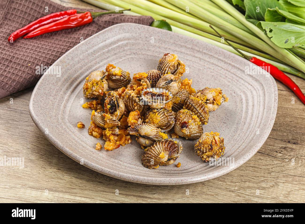 Blood Cockle Fried With Garlic and spices Stock Photo - Alamy