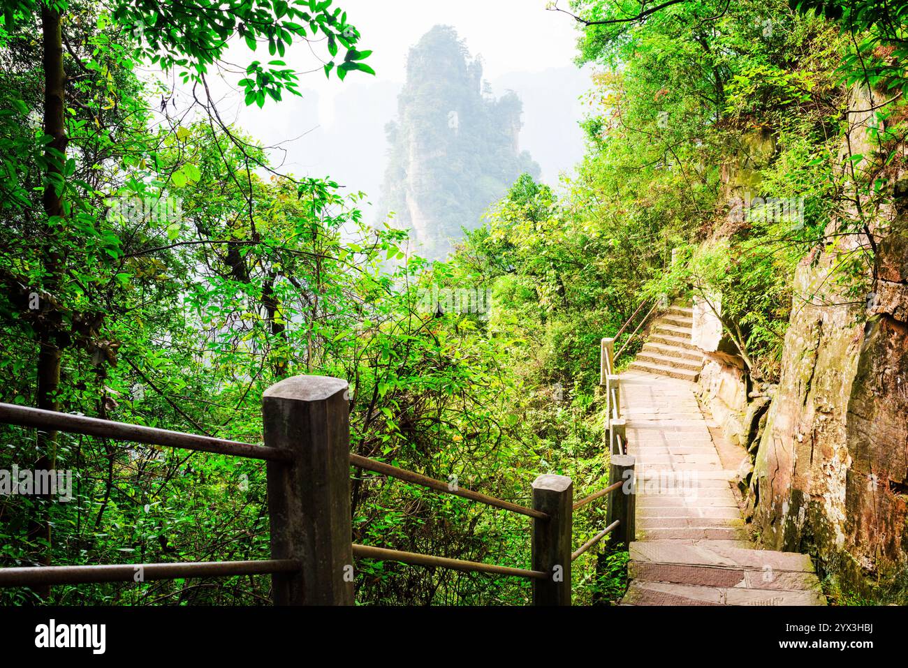 Travel mountains park stone hi-res stock photography and images - Alamy