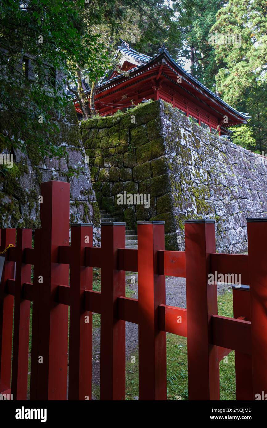 Old stone building guarded green hi-res stock photography and images ...