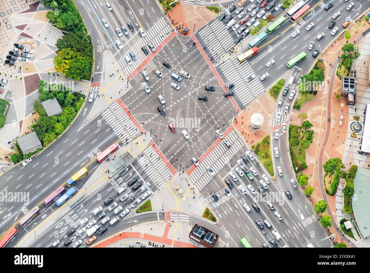 View of road intersection in Seoul, South Korea Stock Photo - Alamy