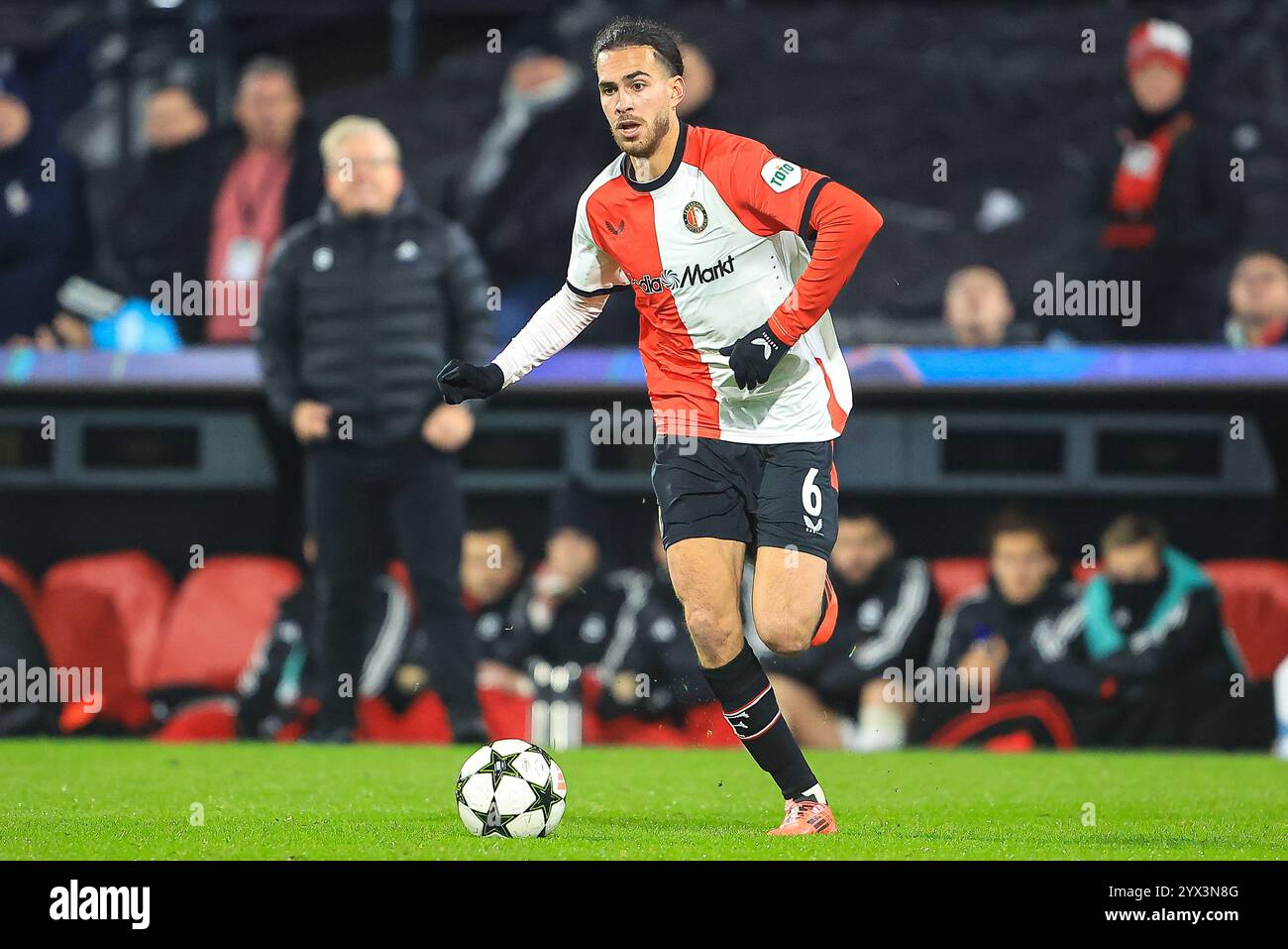ROTTERDAM, 11-12-2024, Stadium de Kuip, Champions League, 2024 / 2025 ...