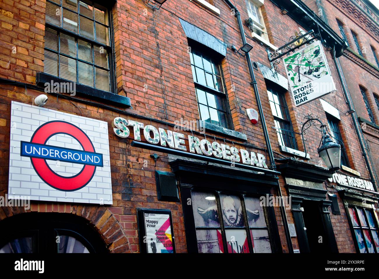 Stone roses bar hi-res stock photography and images - Alamy