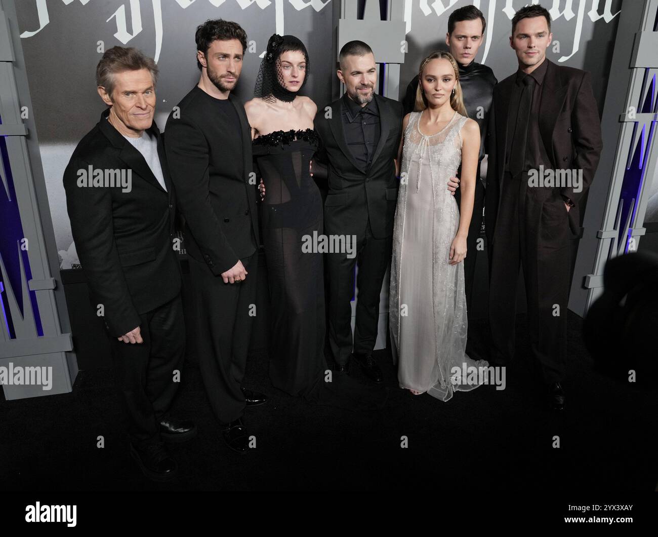 (L-R) NOSFERATU Cast & Crew - Willem Dafoe, Aaron Taylor-Johnson, Emma ...