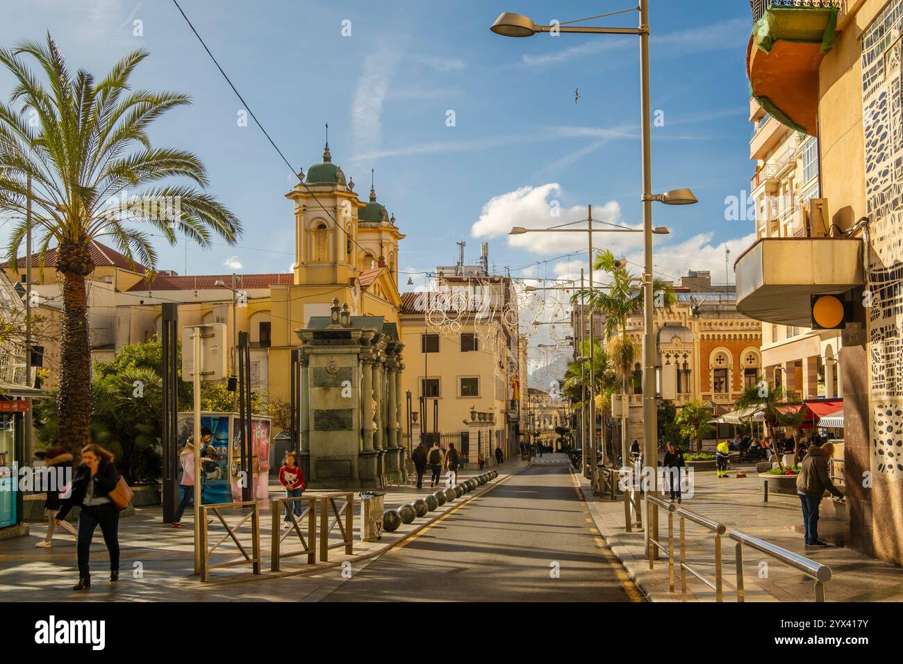 Tree and beautiful architecture hi-res stock photography and images - Alamy