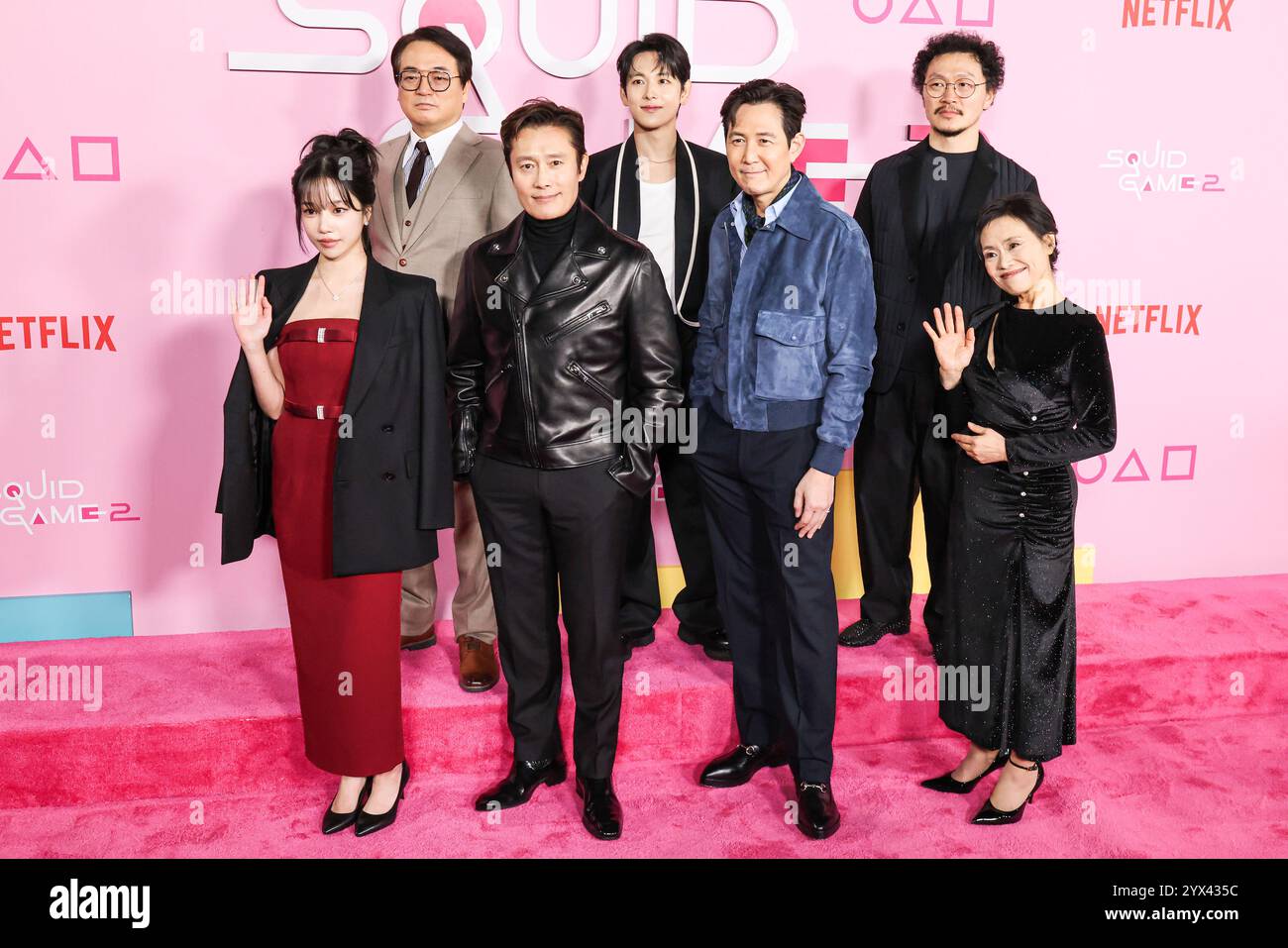 LOS ANGELES, CALIFORNIA, USA - DECEMBER 12: Jo Yu-ri, Lee Seo-hwan, Lee ...