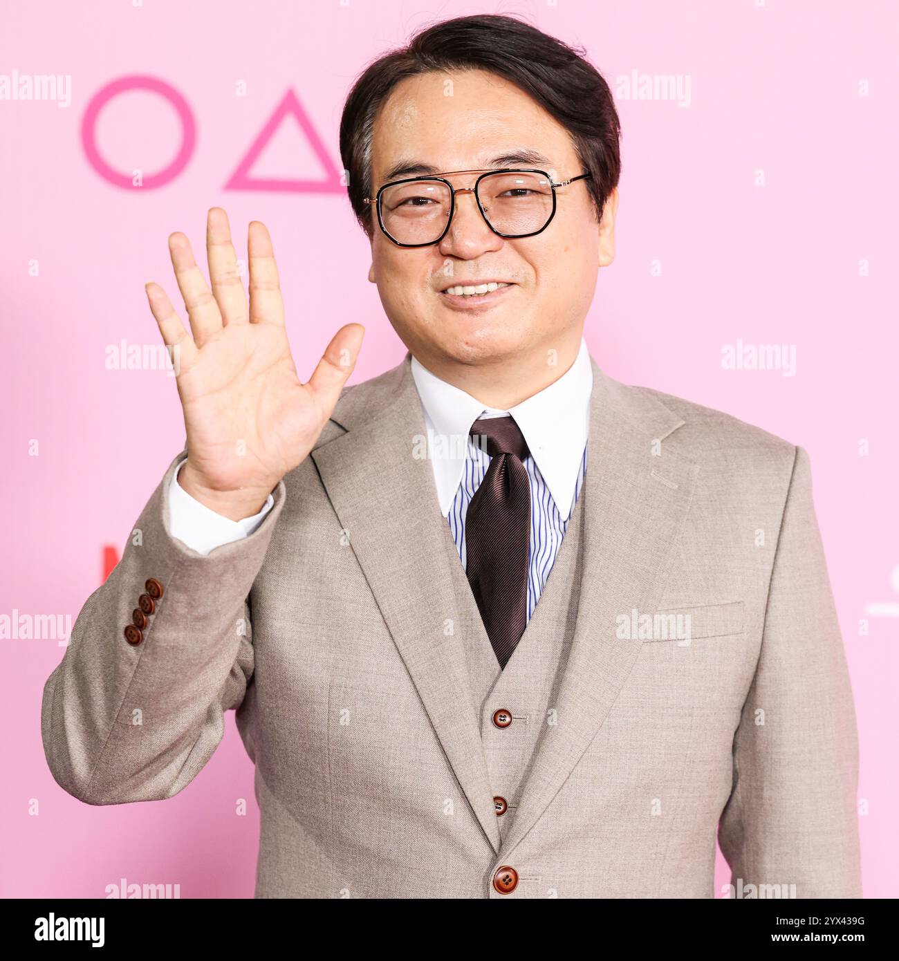 LOS ANGELES, CALIFORNIA, USA - DECEMBER 12: Lee Seo-hwan arrives at the ...